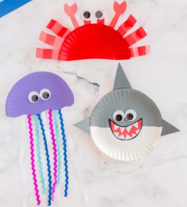 21 Fun Paper Plate Crafts For Kids - Sparkling Boy Ideas