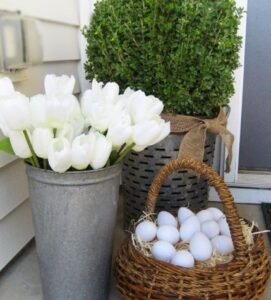 25 Easy DIY Farmhouse Easter Decor - Sparkling Boy Ideas