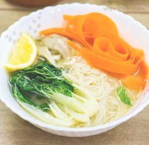 21 Easy Spring Soup - Sparkling Boy Ideas