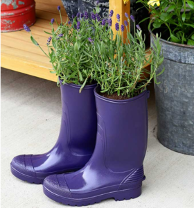 21 DIY Small Garden Ideas - Sparkling Boy Ideas