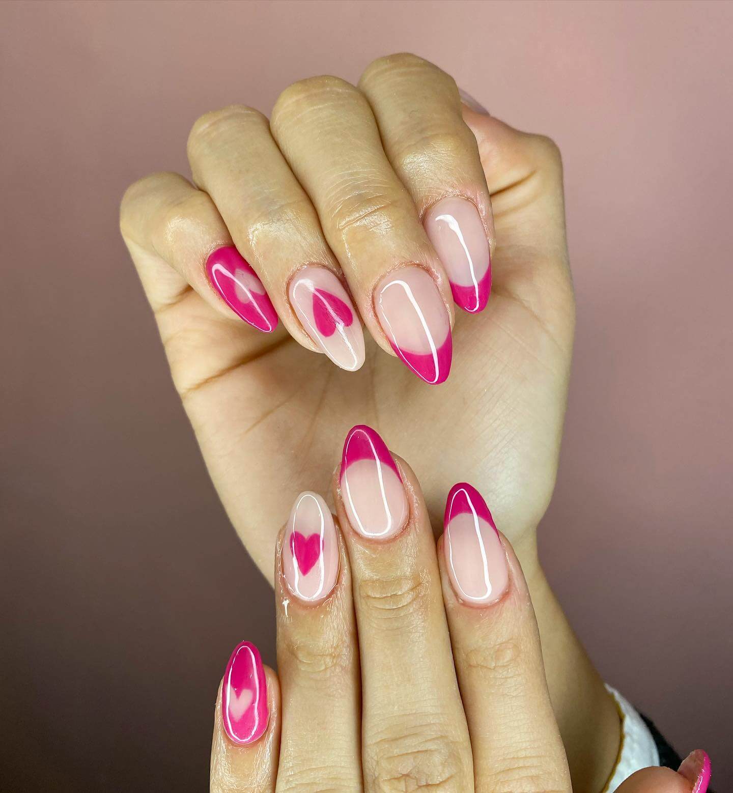 21 Cute Romantic Love Nails - Sparkling Boy Ideas