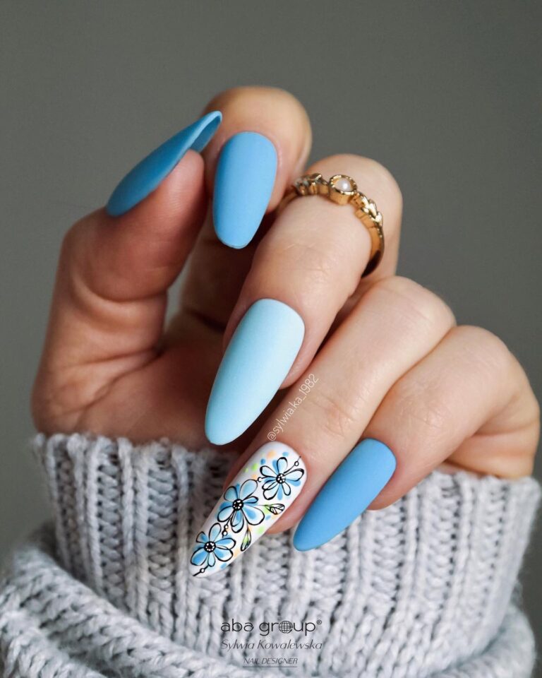 21 Cute Easy Spring Nail Art - Sparkling Boy Ideas