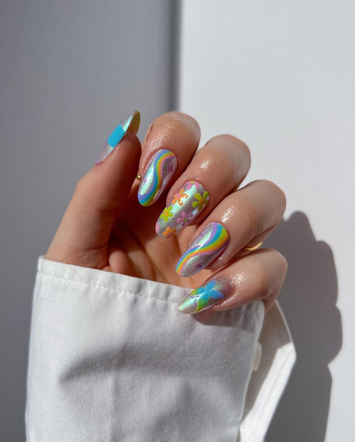 21 Cute Easy Spring Nail Art - Sparkling Boy Ideas