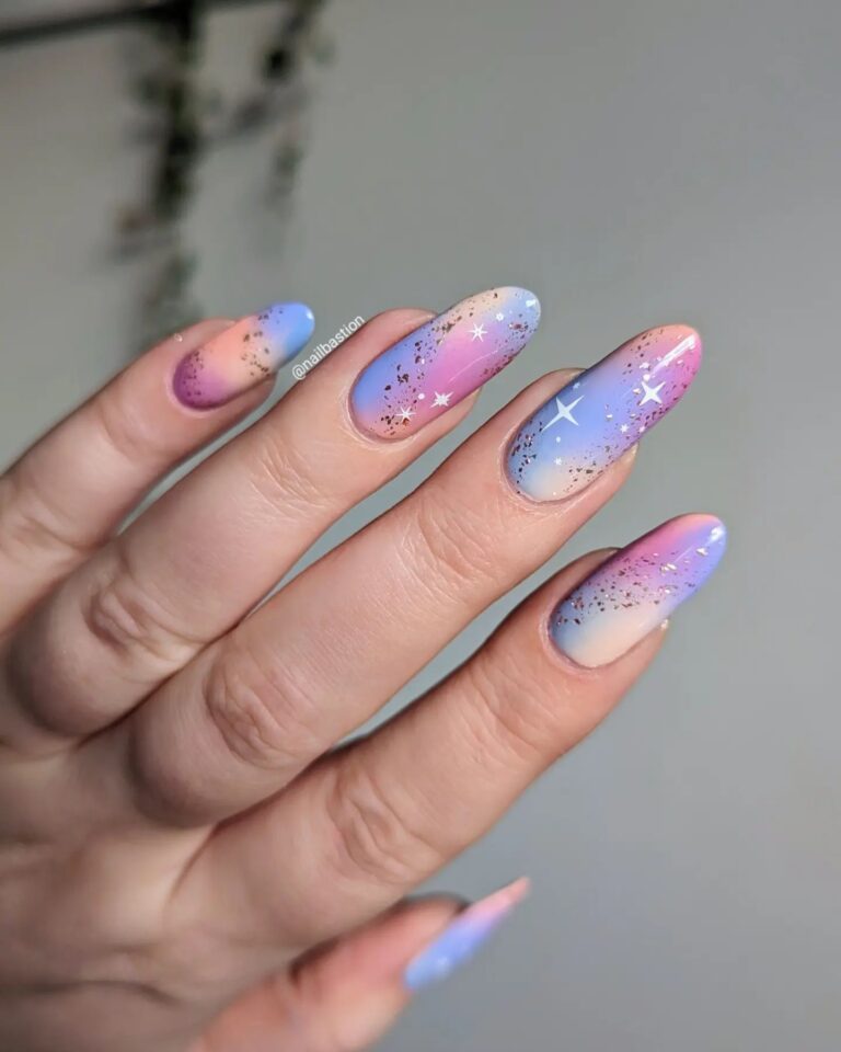 21 Cute Trendy Spring Nail Designs - Sparkling Boy Ideas
