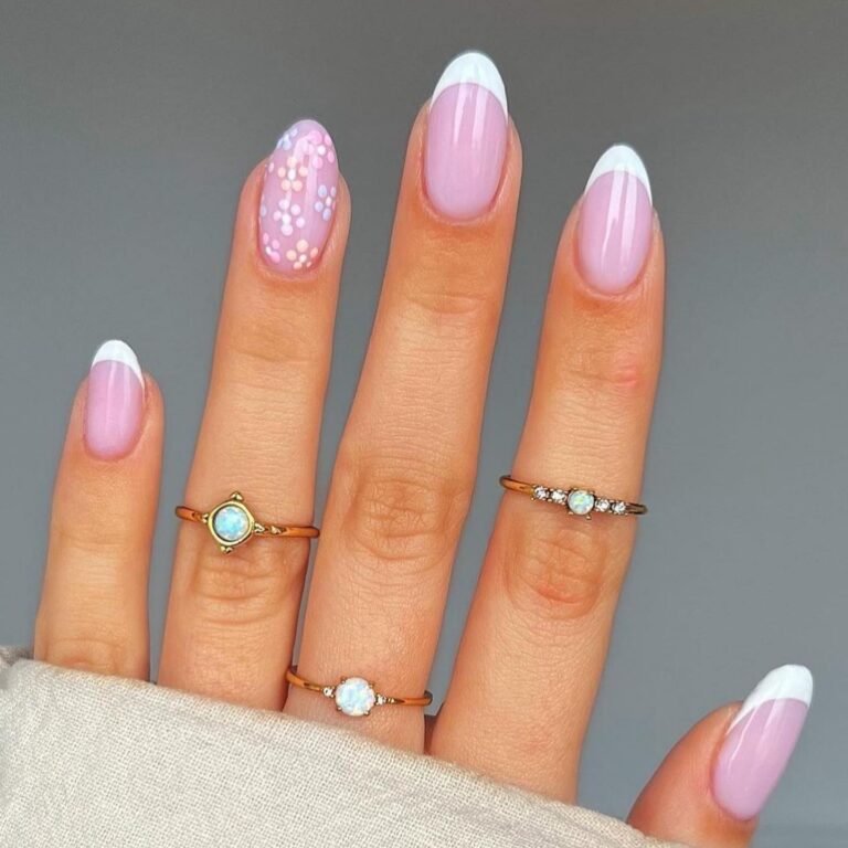 21 Simple Cute Spring French Tip Nails - Sparkling Boy Ideas