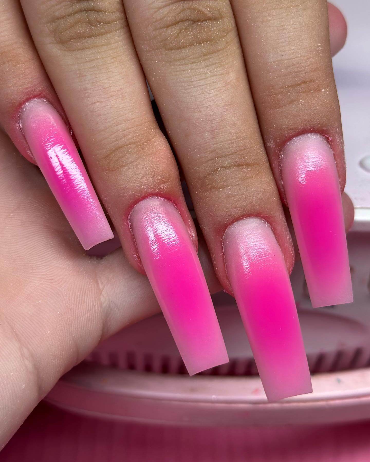 21 Cute Hot Pink Nails - Sparkling Boy Ideas