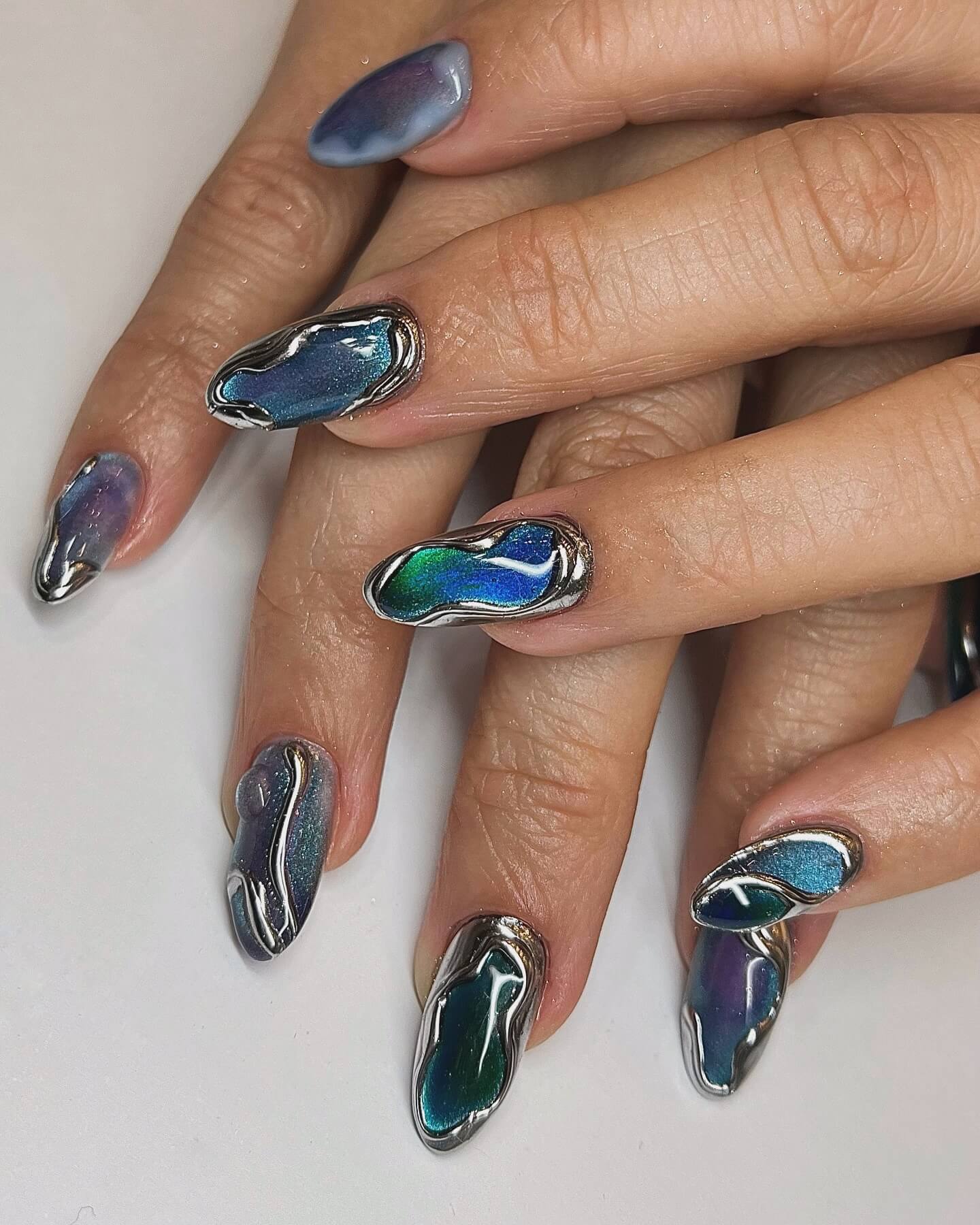 31 Trendy Chrome Nails - Sparkling Boy Ideas
