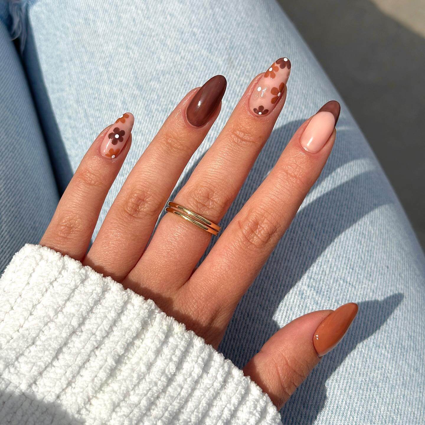 31 Simple Cute Autumn Nails - Sparkling Boy Ideas