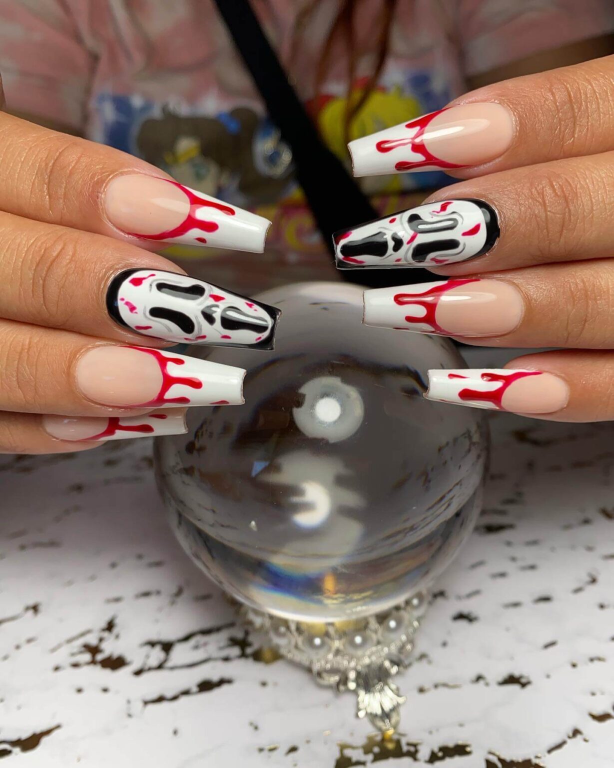 21 Cute Easy Horror Nails - Sparkling Boy Ideas